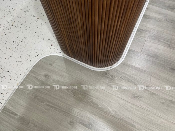 Nẹp hợp kim uốn cong - Tạo điểm nhấn cho không gian nội thất - Sàn gỗ ...