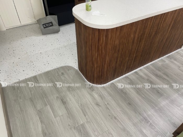 Nẹp hợp kim uốn cong - Tạo điểm nhấn cho không gian nội thất - Sàn gỗ ...